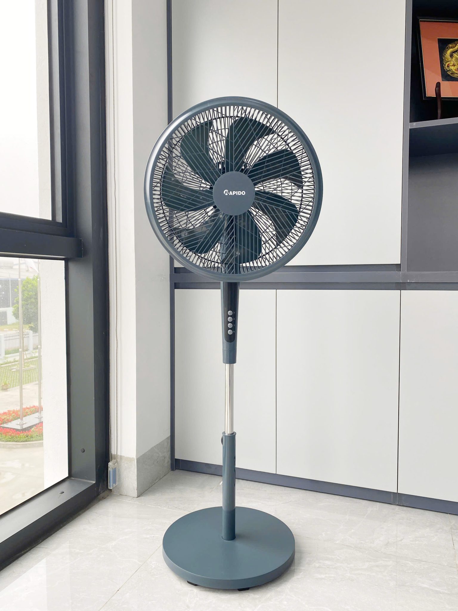 Quạt đứng Rapido RWF - 45PGM - Rapido.vn